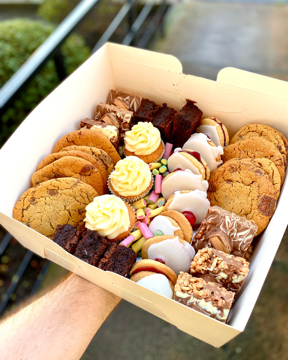 wee munchy box – Bald Baker